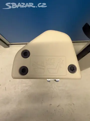 Originál bezpečnostní síť /přepážka,Volvo V70,XC70 - Praha 9 - Bazar ...