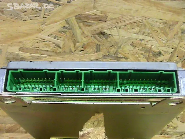 ŘÍDÍCÍ JEDNOTKA - HYUNDAI H1 - Doksy - Bazar - Sbazar.cz