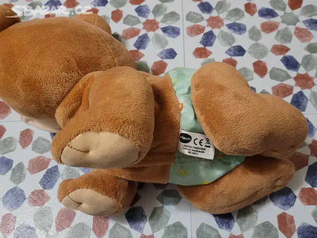 interaktivní chodící medvídek VTECH - Praha - Bazar - Sbazar.cz