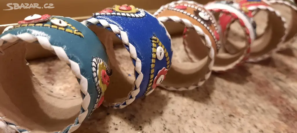 Kožené kroužky na ubrousky - Plískov - Bazar - Sbazar.cz