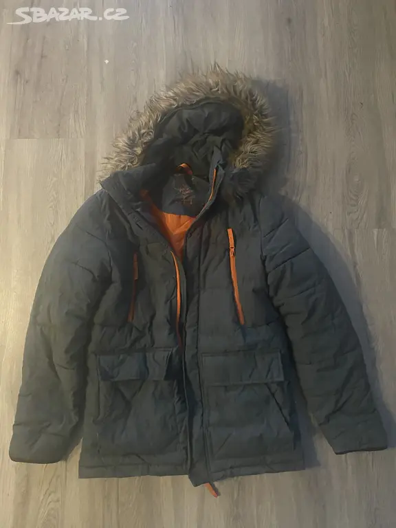 Prodam Zimni bundu LOOP - velikost S - Jesenice - Bazar - Sbazar.cz