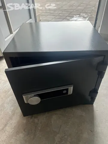 Trezor Sejf Yale Fire Safe - České Budějovice - Bazar - Sbazar.cz