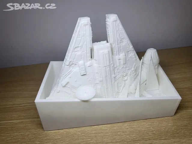 Millennium Falcon (Star Wars) - zarážka na knihy - Dačice - Bazar ...