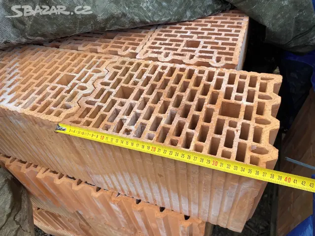 Cihla broušená Porotherm 25 AKU (250mm) - Zvole - Bazar - Sbazar.cz