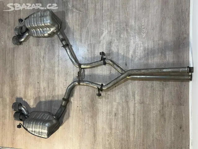 // AMG výfuk Mercedes Benz W211 // - Horní Branná - Bazar - Sbazar.cz
