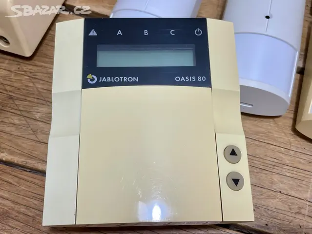 Jablotron OASIS 80 bezdrátový alarm s GSM modulem. - Postřižín - Bazar ...