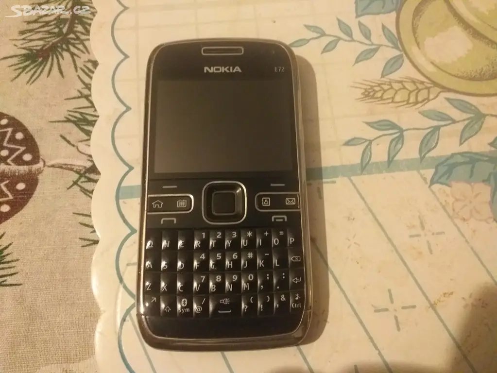 mobilní telefon NOKIA E72 - Praha - Bazar - Sbazar.cz