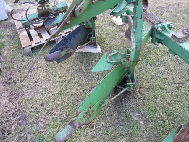 Pluh troják obracák ZN Eberhardt - Sedlčany - Bazar - Sbazar.cz