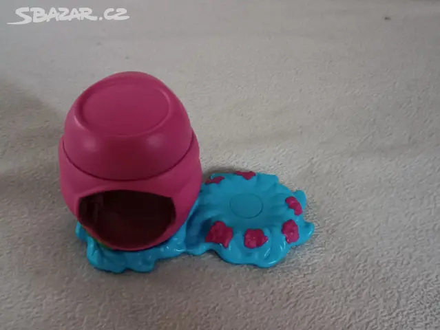 Zoobles domeček s otočným kolečkem - Brno - Bazar - Sbazar.cz