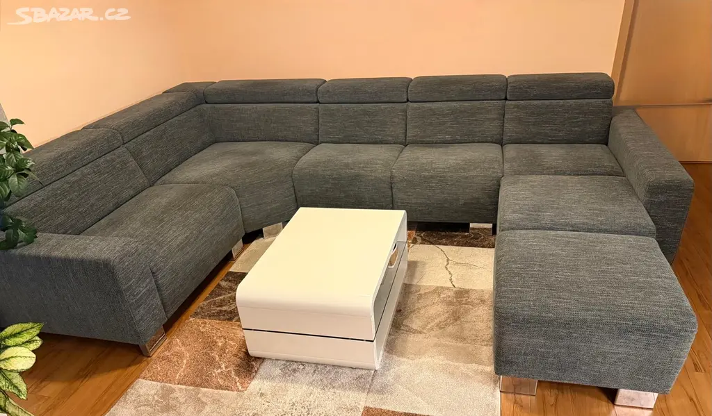 Luxusní italská sedačka U jako nová - Olomouc - Bazar - Sbazar.cz