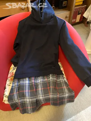 dívčí mikinové šaty - Praha 1 - Bazar - Sbazar.cz