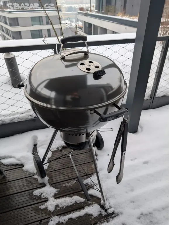 Gril Weber Master-Touch - Praha 6 - Bazar - Sbazar.cz