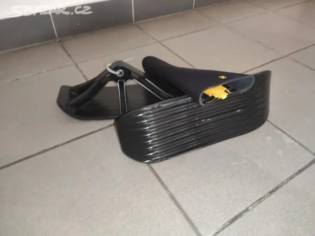 Sada na koloběžku na sníh - Brno-město - Bazar - Sbazar.cz