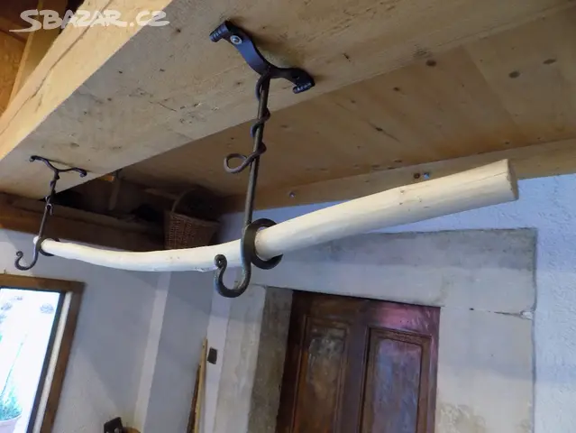 Kovaný držák ,hambálky ,chalupa.kamna - Kamenický Šenov - Bazar - Sbazar.cz