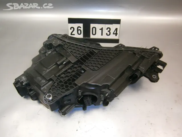 pravý světlomet LED matrix Škoda Superb 3 lift - Hradec Králové - Bazar ...