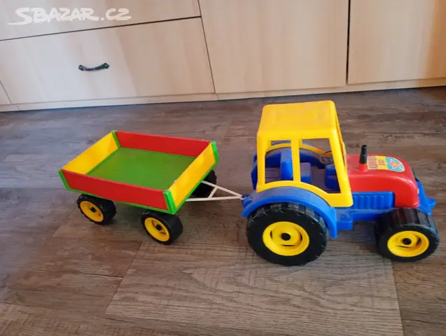 Traktor s vlečkou - Nasavrky - Bazar - Sbazar.cz