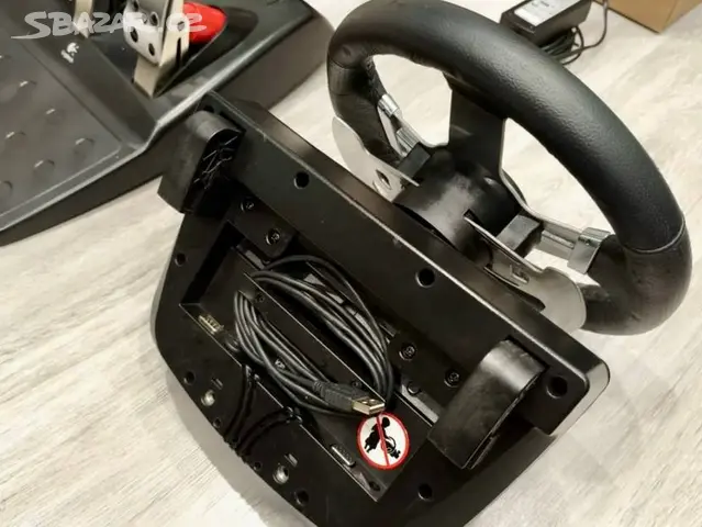 Herní volant Logitech G27 racing wheel - Plzeň - Bazar - Sbazar.cz