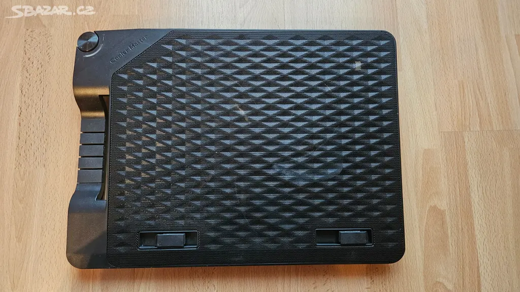 Nastavitelná chladící podložka pod notebook - Praha 4 - Bazar - Sbazar.cz