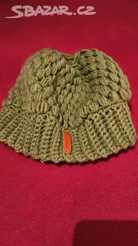 Pletená čepice na culík - Praha 10 - Bazar - Sbazar.cz