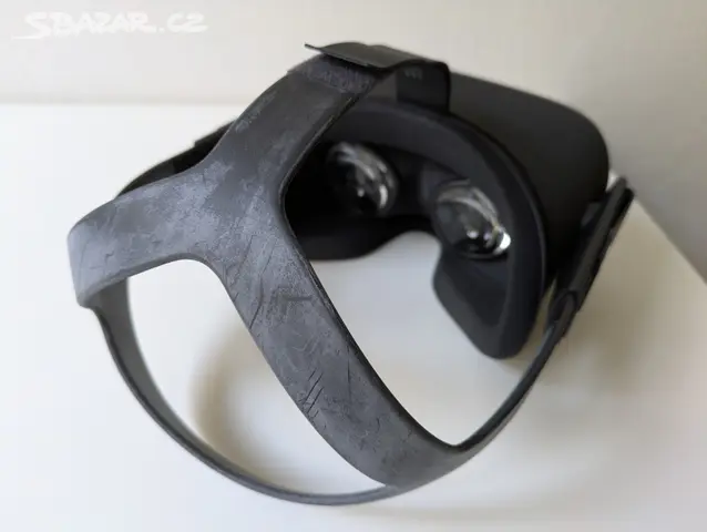 Oculus (Meta) Quest 1 VR - Praha 6 - Bazar - Sbazar.cz