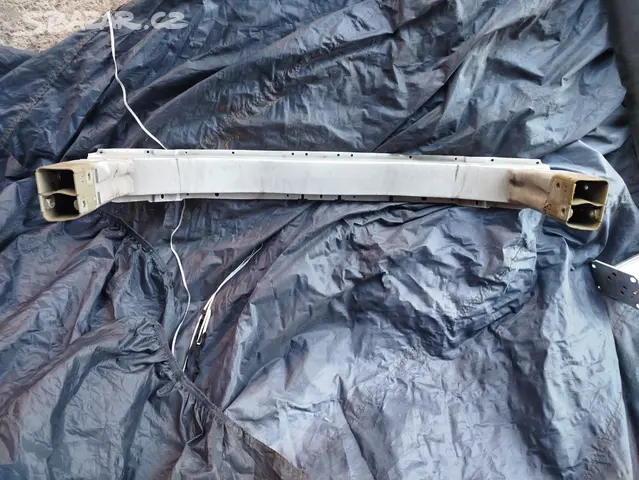 39160862 - Přední výztuha nárazníku Opel Astra K - Nové Město nad ...