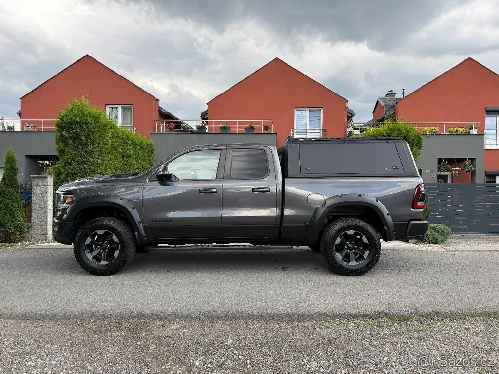 HARDTOP DODGE RAM 1500 DS/DT - Havířov - Bazar - Sbazar.cz