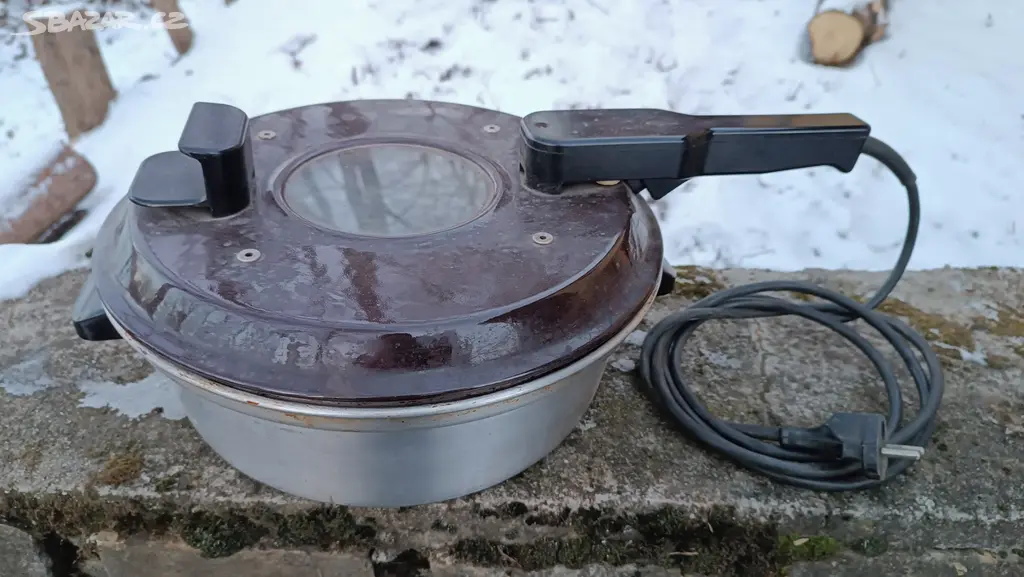 Remoska Grand 650 W - Javorník - Bazar - Sbazar.cz