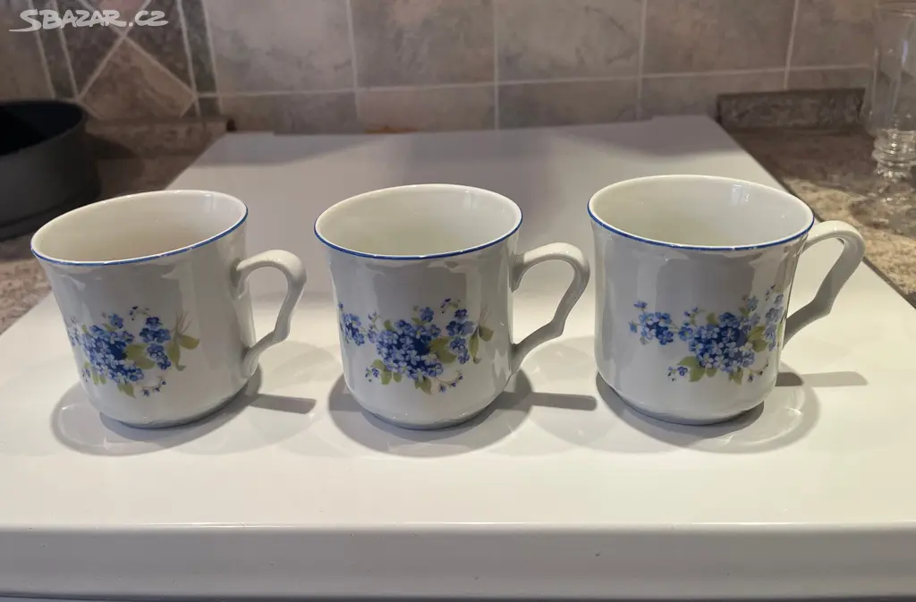 Hrnky na čaj - Ostrov - Bazar - Sbazar.cz