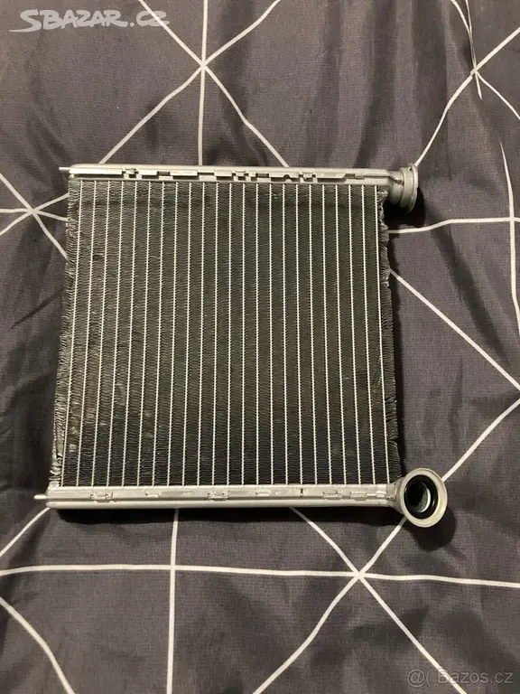 Radiátor topení Škoda Octavia 3 - Kosova Hora - Bazar - Sbazar.cz
