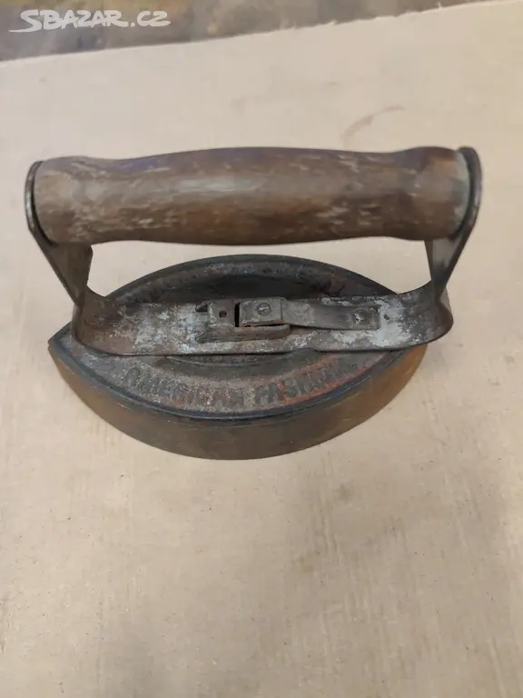 Stará žehlička american fashion - Chotěšov - Bazar - Sbazar.cz