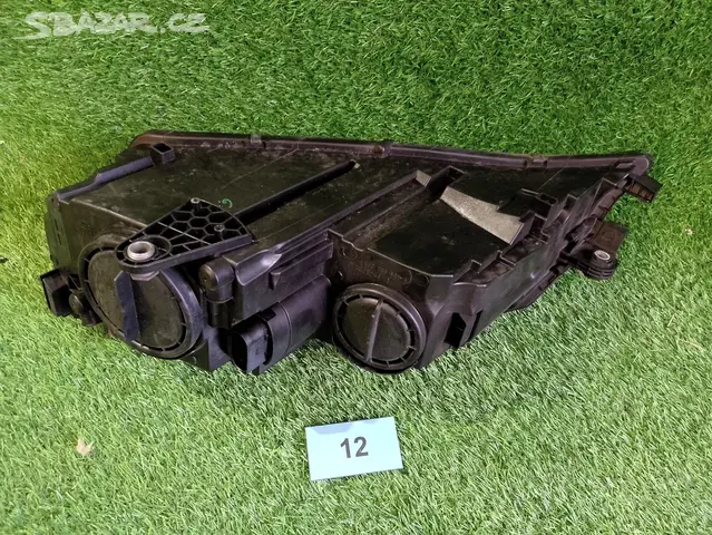 Škoda Octavia III,3 přední pravé světlo 5e1941016c - Mladá Boleslav ...
