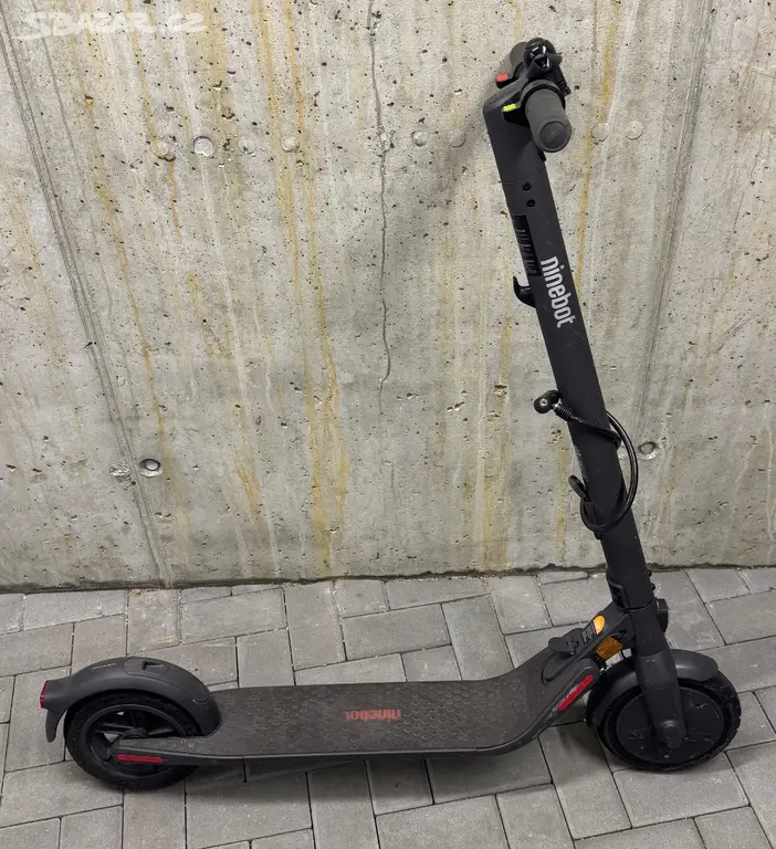 Segway Ninebot e22e - elektrická koloběžka - Olomouc - Bazar - Sbazar.cz