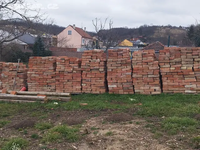 Staré pálené cihly "zvonivky" - Křepice - Bazar - Sbazar.cz