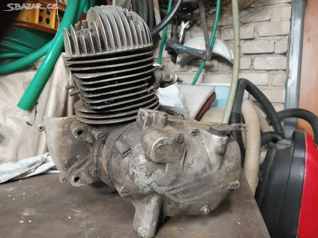 Manet tatran motor - Uherské Hradiště - Bazar - Sbazar.cz