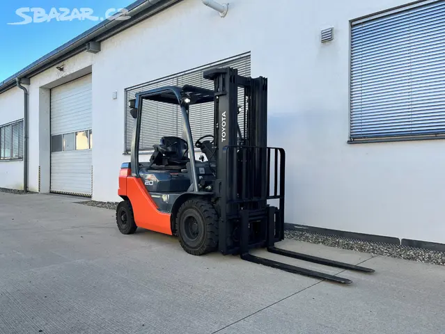 VZV Toyota Tonero 52-8FDF20 - Svárov - Bazar - Sbazar.cz