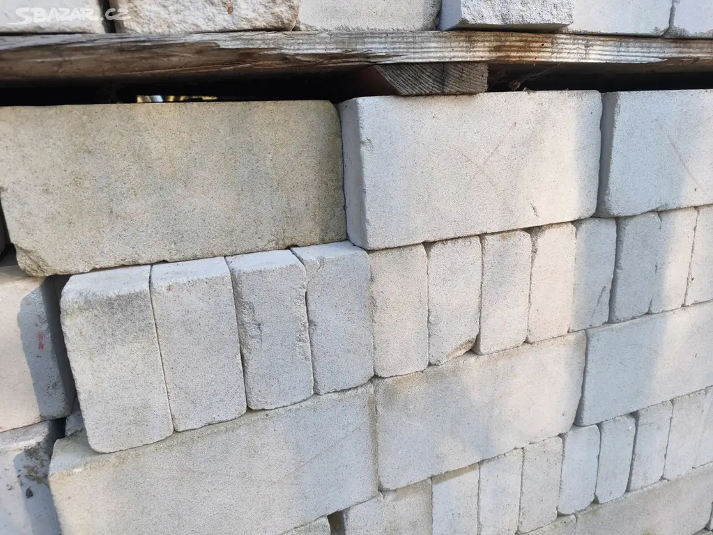 Prodám bílé cihly 200-300ks - Nová Lhota - Bazar - Sbazar.cz