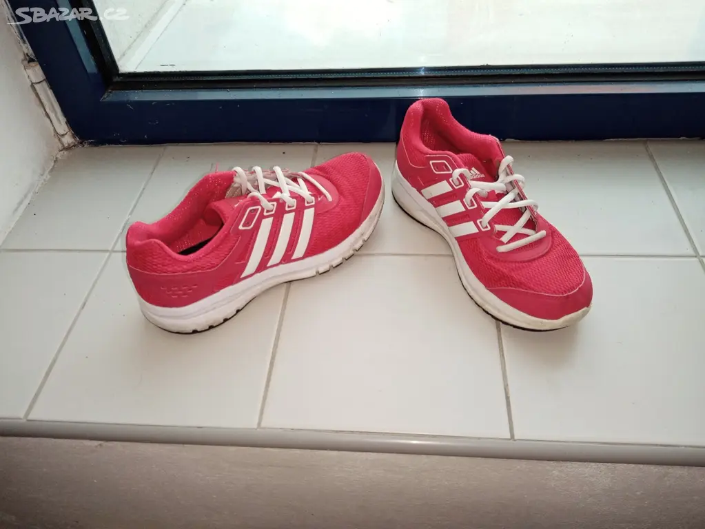 Botasky adidas Velikost dle fotek děkuji - Ústí nad Labem, Střekov ...