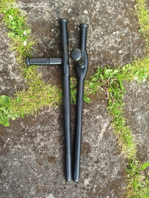Tonfa z pevného plastu - Soběslav - Bazar - Sbazar.cz