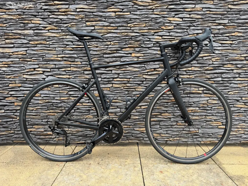 Van Rysel EDR AF 105,Shimano 105 | karbon vidlice - Praha - Bazar ...