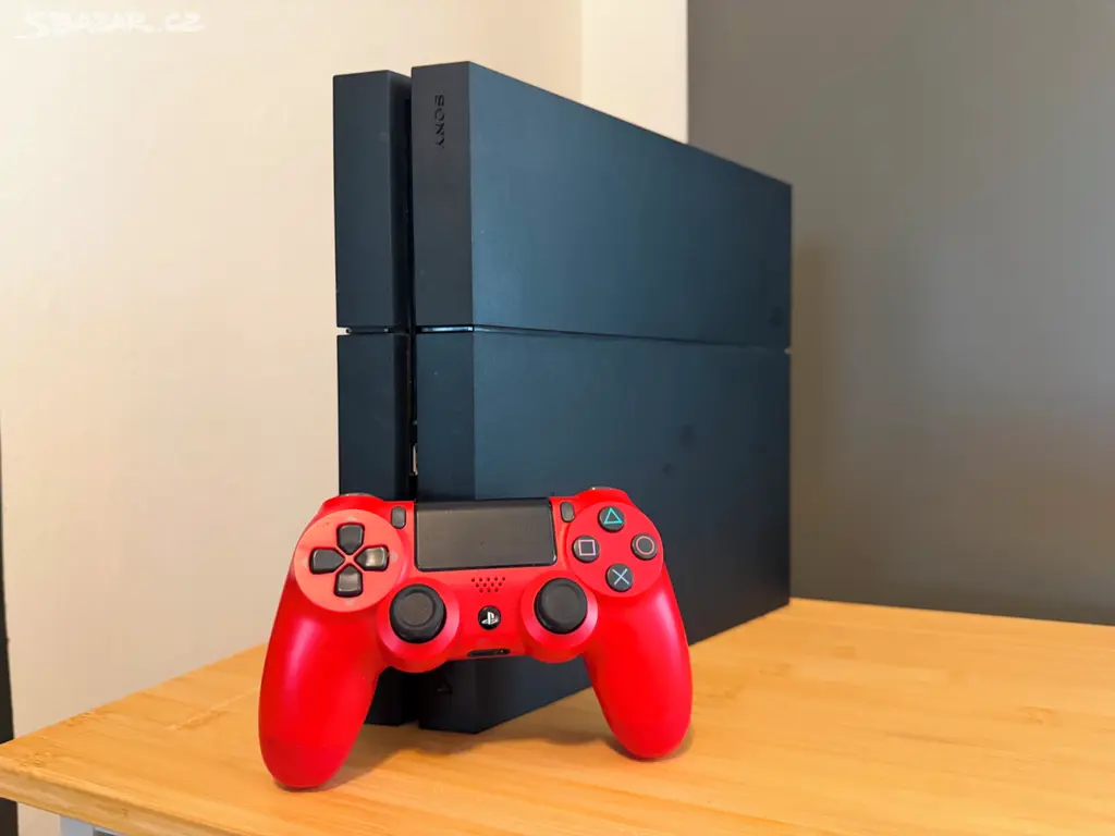 Sony Playstation 4 500GB herní konzole - Pardubice - Bazar - Sbazar.cz