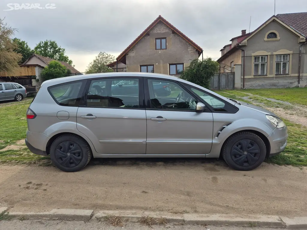 Ford S-Max 103kW 7 míst - Chrudim - Bazar - Sbazar.cz
