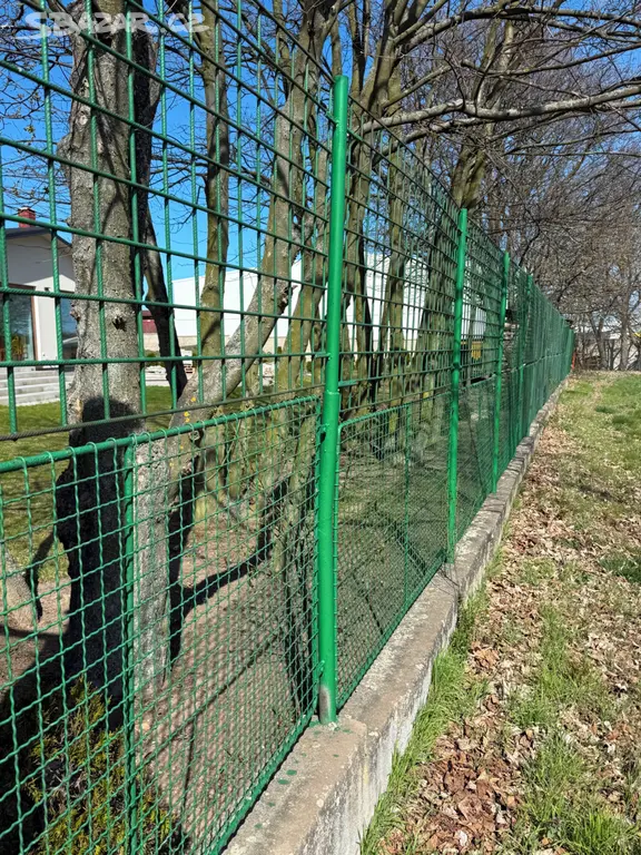 Pevný plot - Louny - Bazar - Sbazar.cz