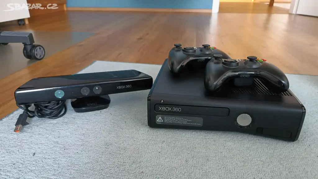 Prodám Xbox 360 + Kinect a hry - Praha, Třebonice - Bazar - Sbazar.cz
