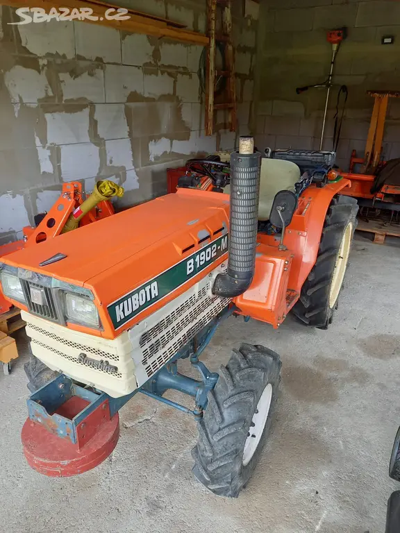 Malotraktor Kubota B1902 4x4 s rotavátorem - Rohatec - Bazar - Sbazar.cz