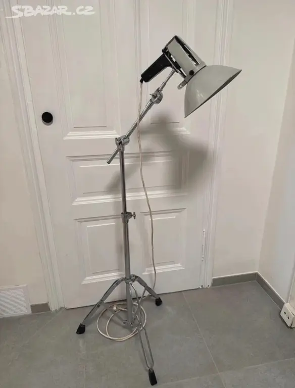 Lampa FAX stojící, plně funkční krásně retro - Praha 2 - Bazar - Sbazar.cz